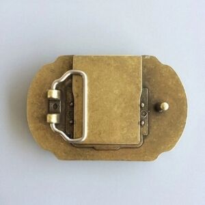 Accessories | New Silver Or Gold Tiger Revolver Pistol Lighter Belt ...